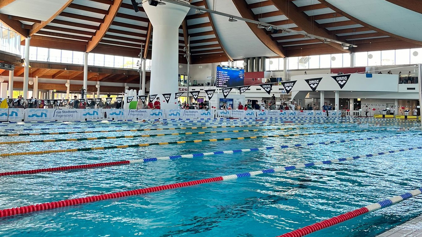 Swimming Pool Regensburg